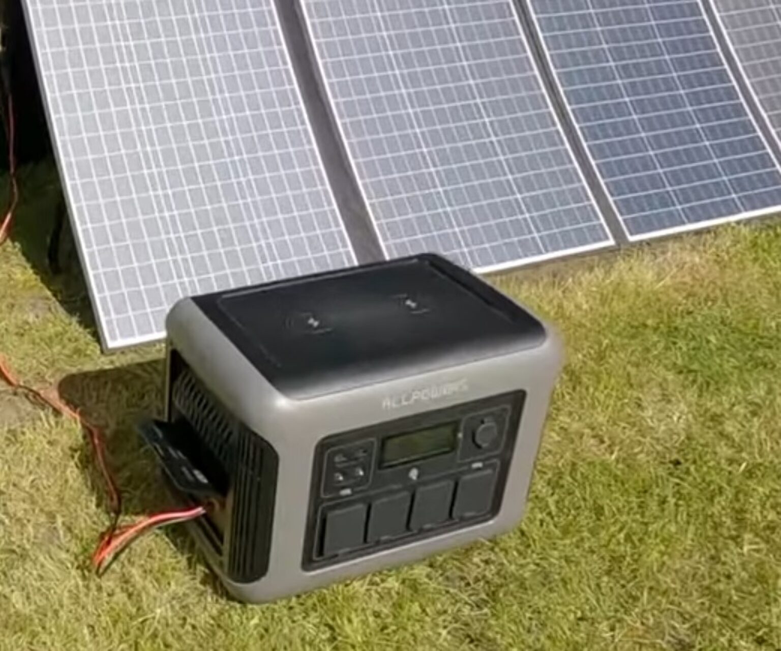 Best Camping Power Pack UK – 5 Top Battery Generator Choices